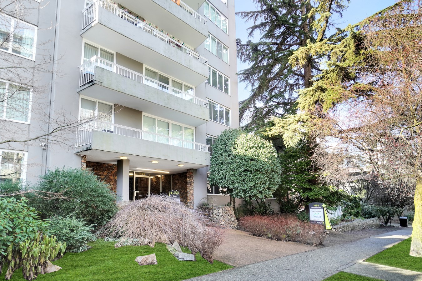 Apartments for rent in Array - MetCap Living